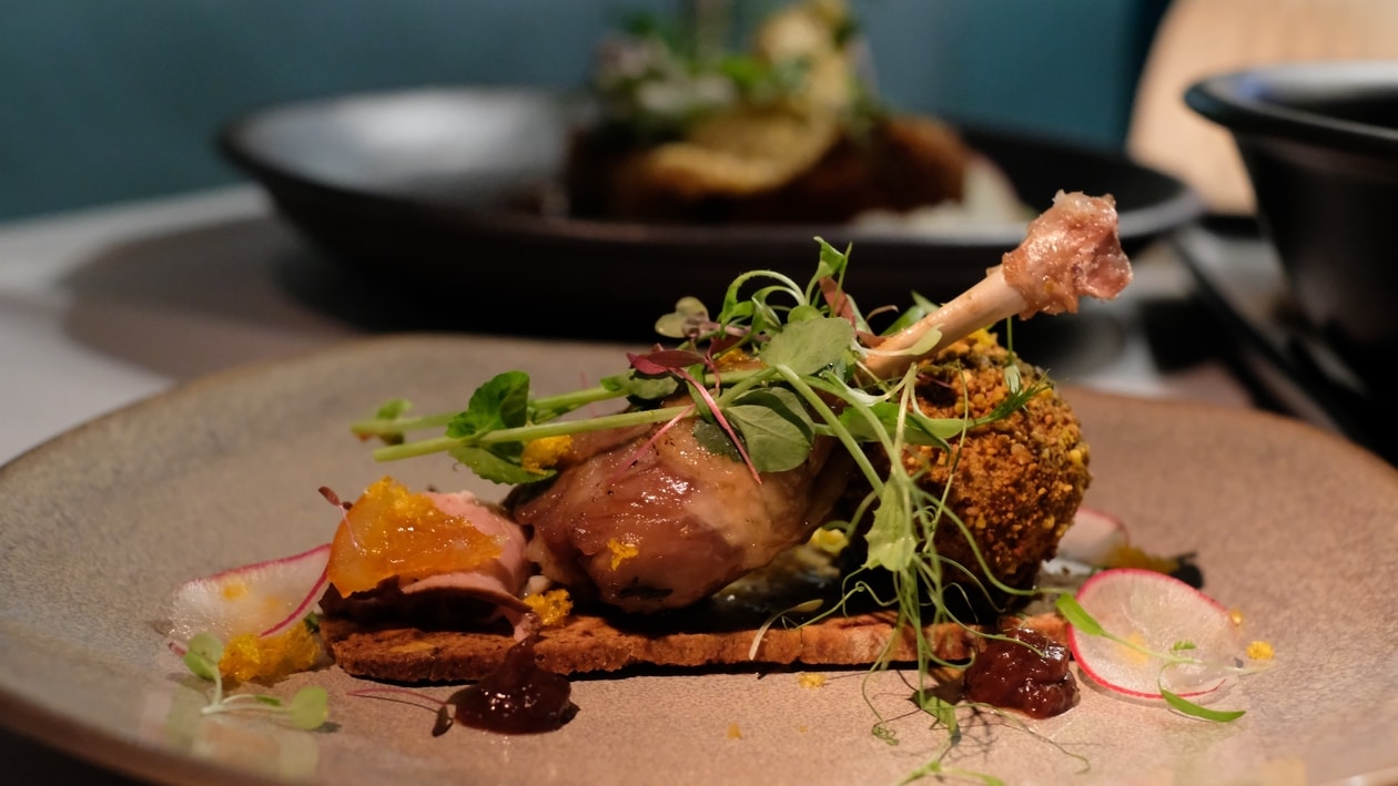 Essen Food Commercial - Atlantis Digital